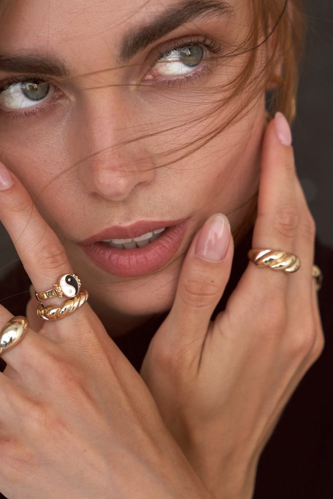 Charlie Weiss – mf mgmt